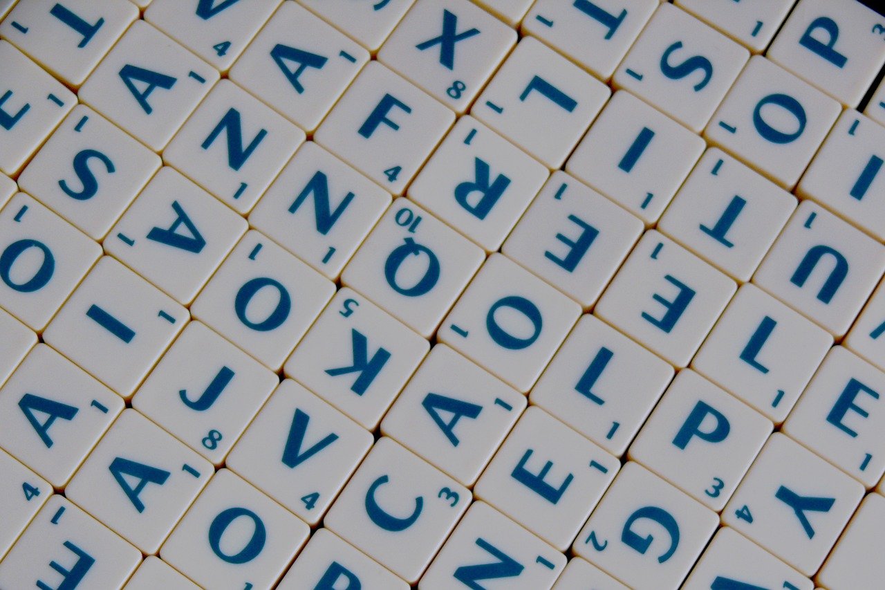 How to Find Someone by First Name Only: 4 Tips to Succeed - Aartisto ...
